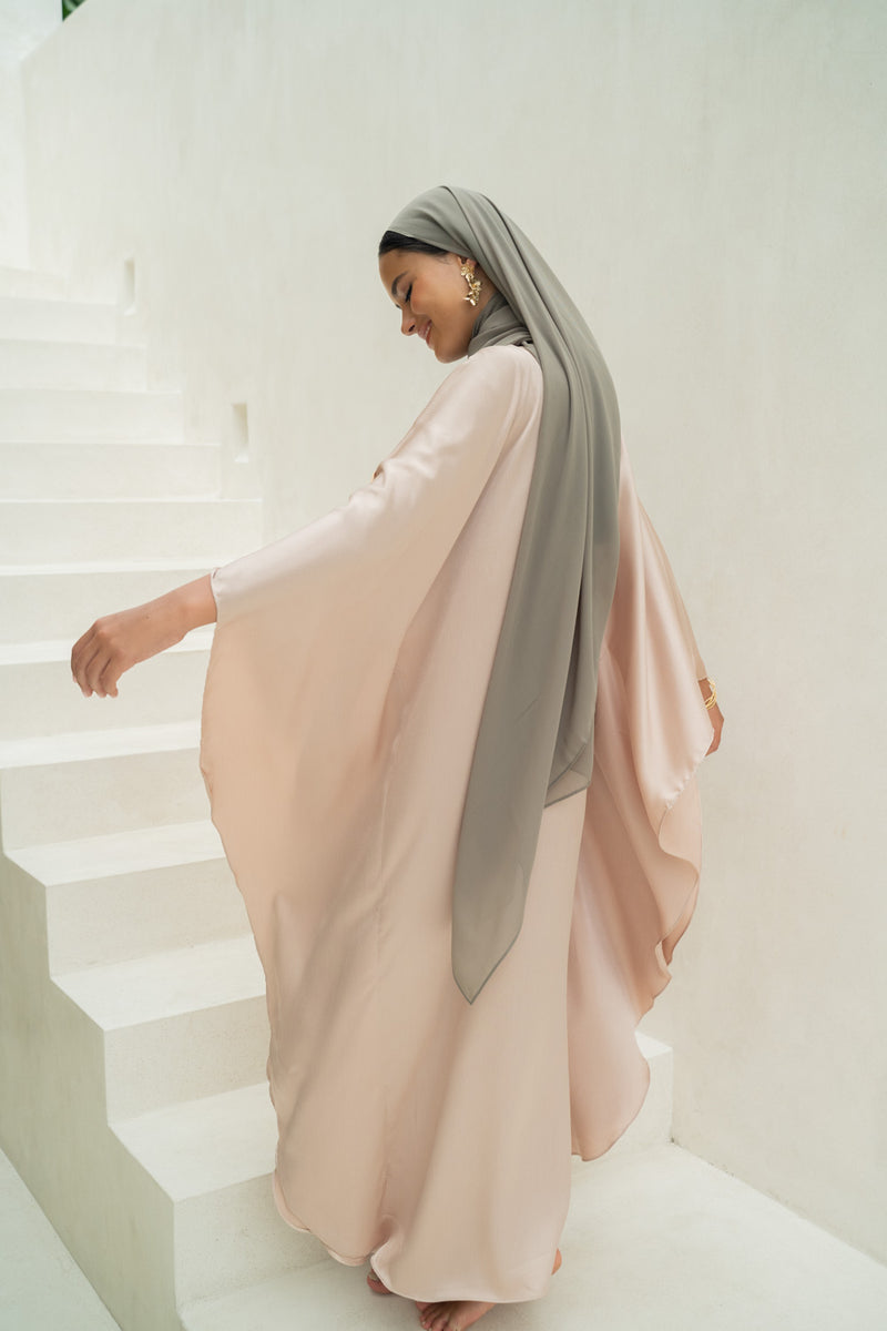 Buy Elegant Abaya Dresses in UK - Perfect for EID Celebrations